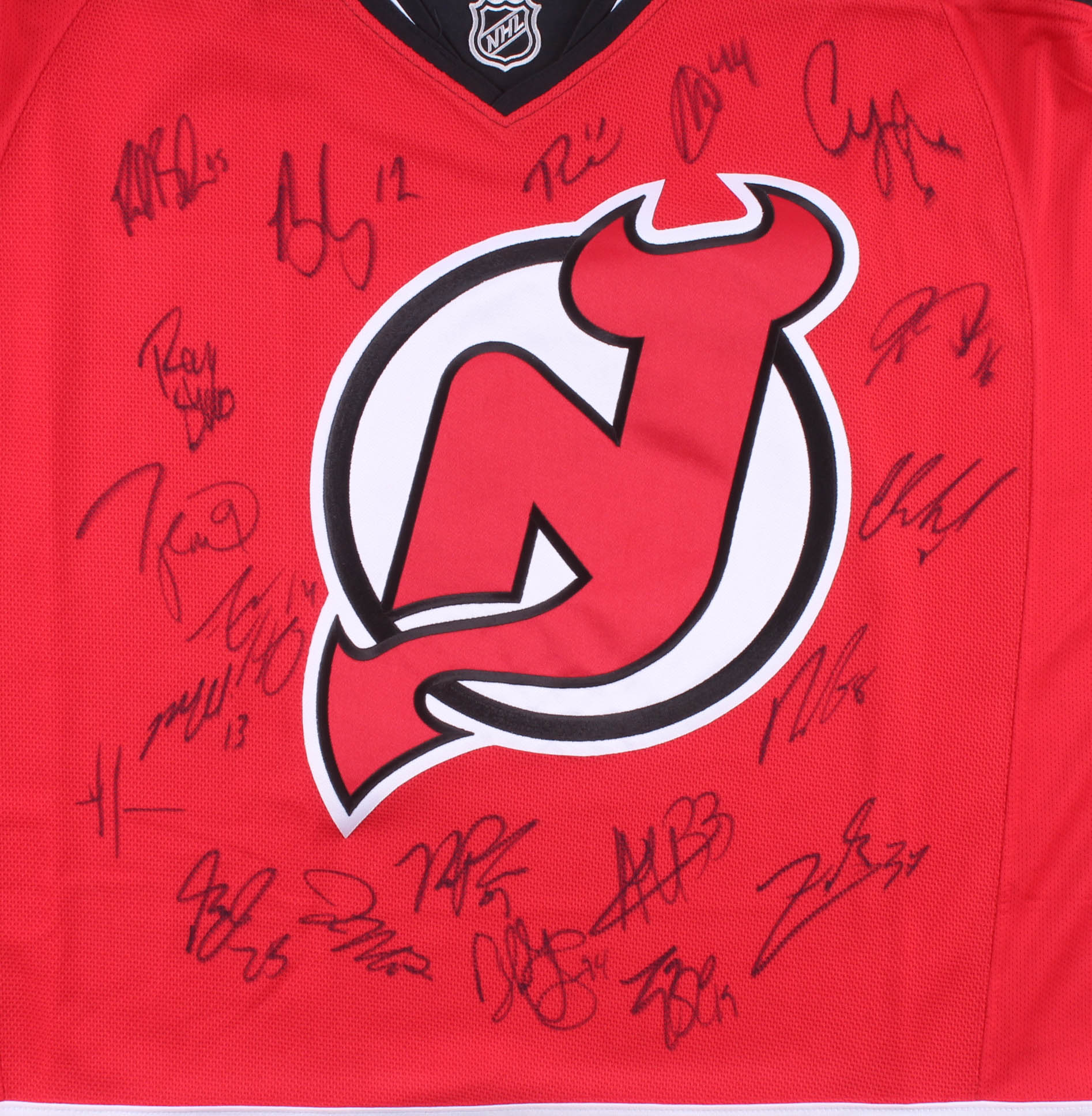 Devils Jersey Signed by (20) with Beau Bennett, Reid Boucher, Michael ...