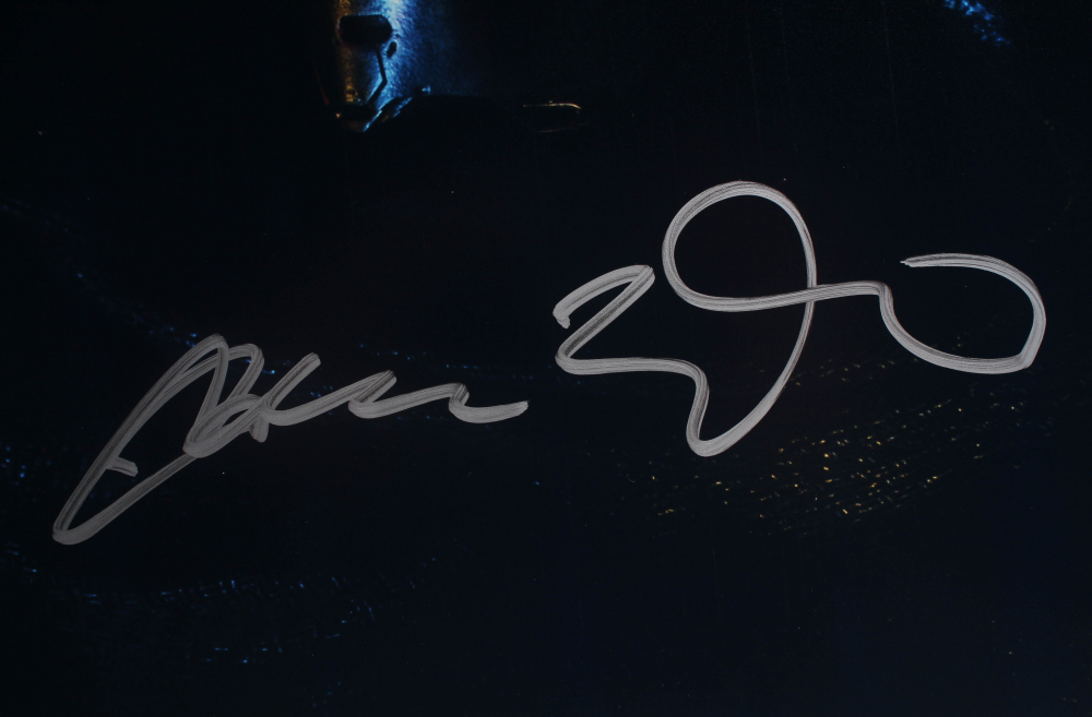 Adam Driver Signed "Star Wars: The Force Awakens" 11x14 Photo (Beckett ...