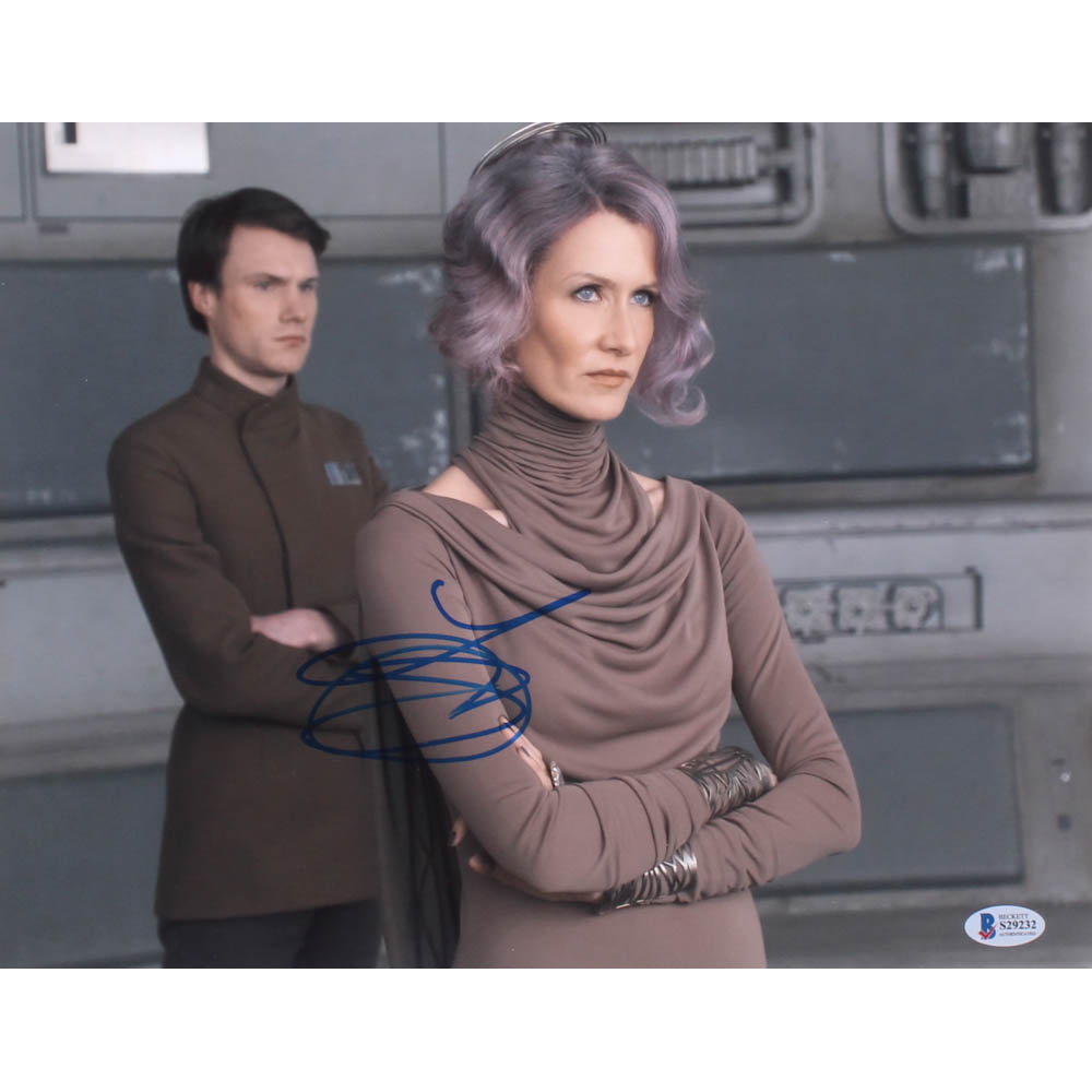Laura Dern Signed "Star Wars: The Last Jedi" 11x14 Photo (Beckett COA ...