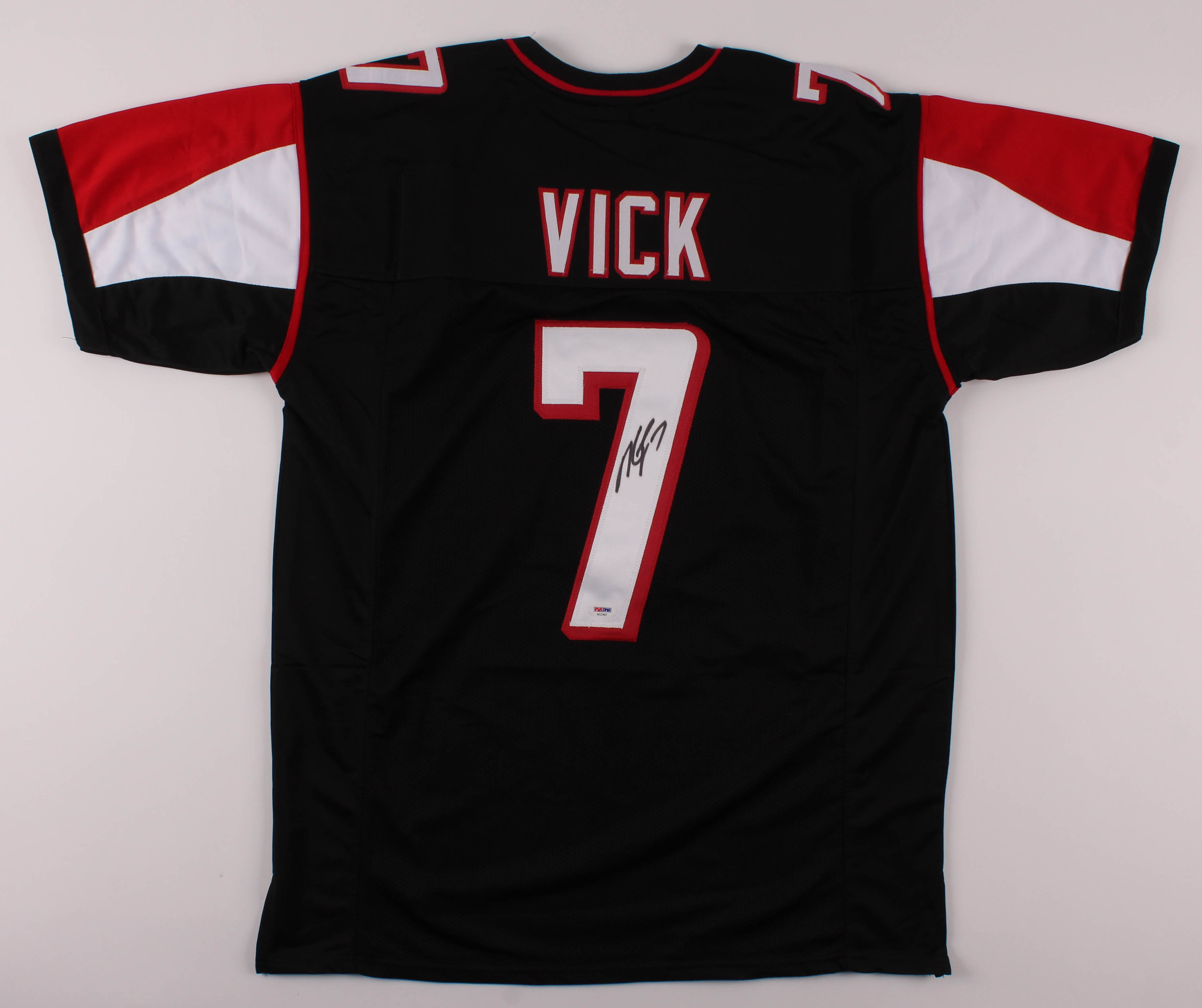 Michael Vick Signed Jersey (JSA COA) | Pristine Auction