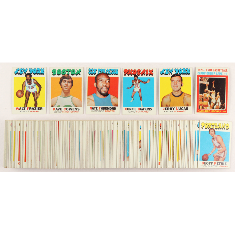 Lot of (220) 1971-72 Topps Basketball Cards with #65 Walt Frazier, #47 ...