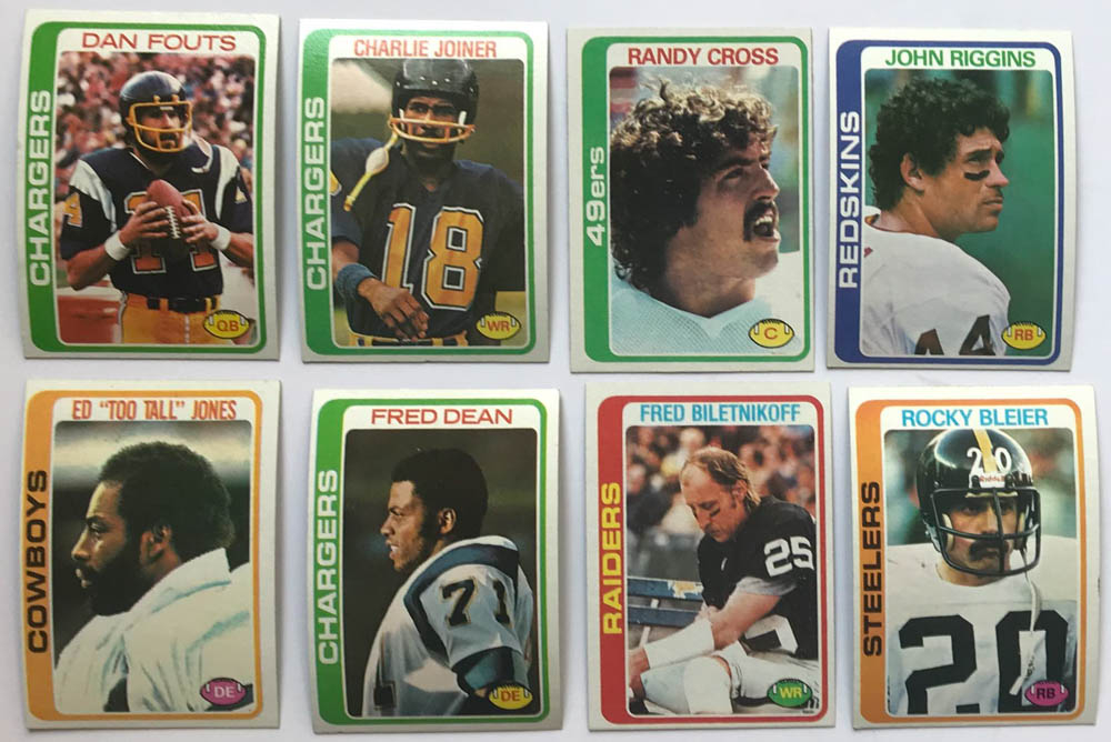 Lot of (110) 1978 Topps Football Cards with #499 Dan Fouts, #338 ...