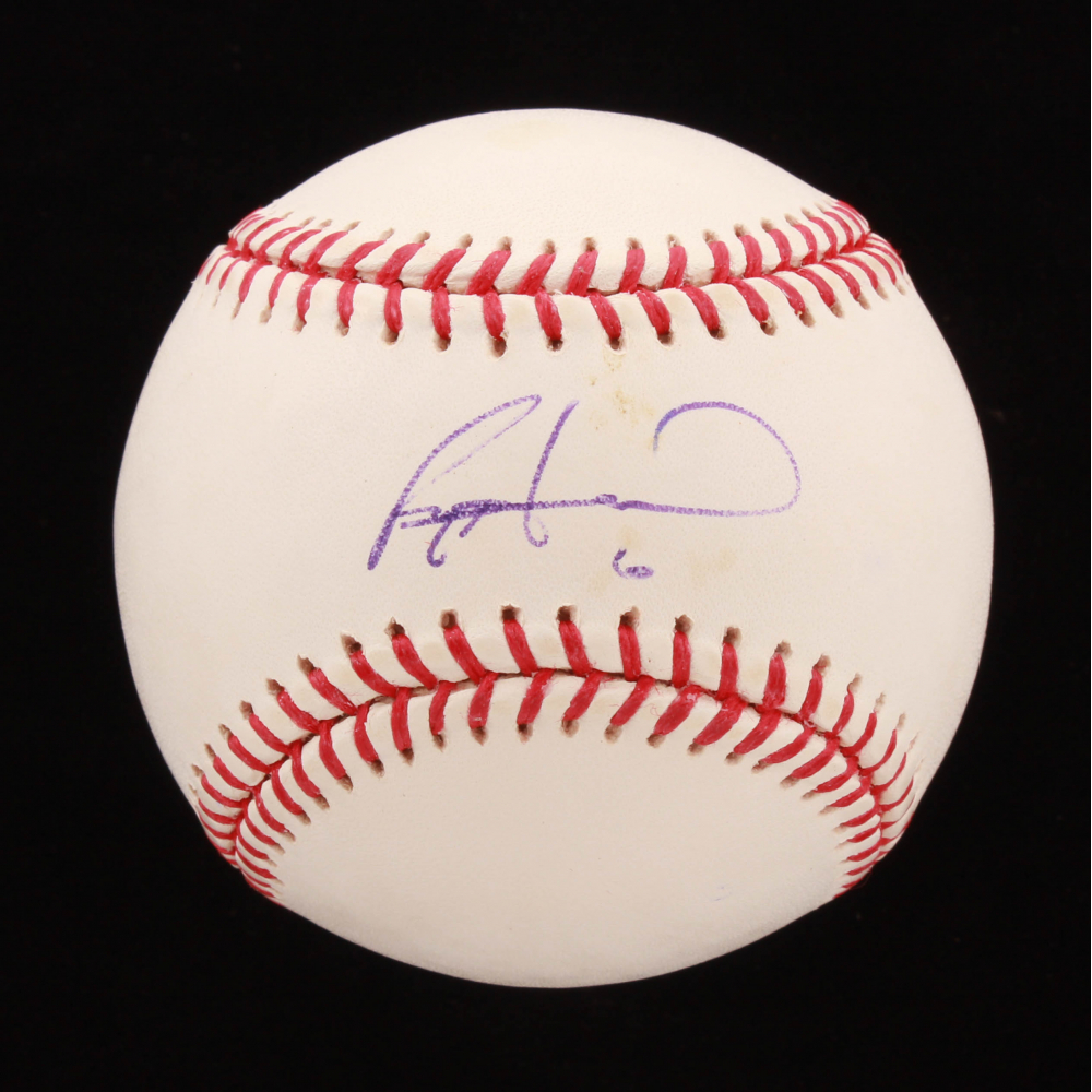 Ryan Howard Signed OML Baseball (JSA COA) | Pristine Auction