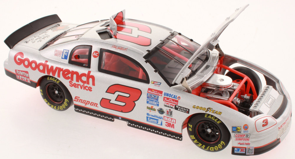 Dale Earnhardt LE NASCAR #3 GM Goodwrench / Silver Select 1995 Monte ...