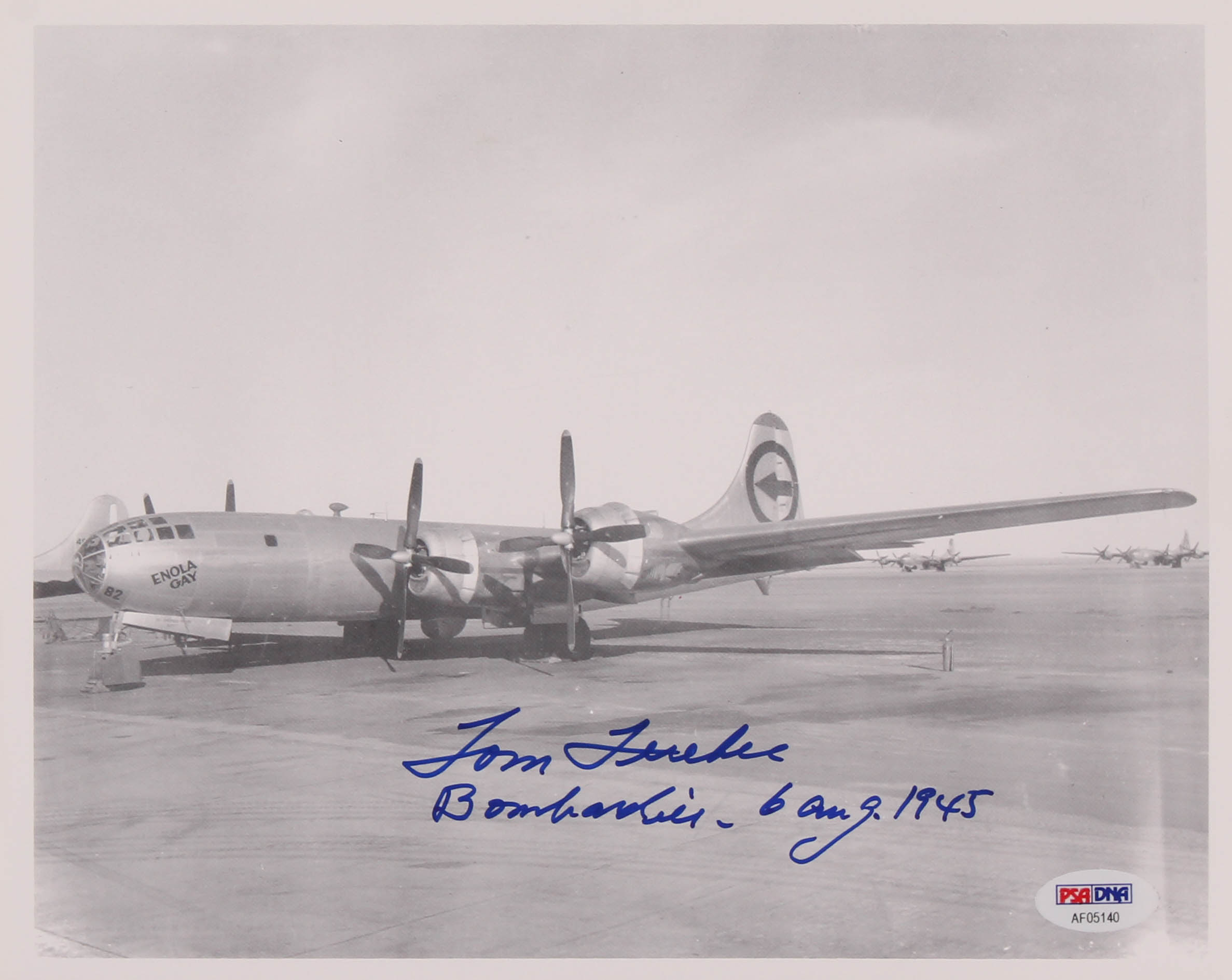 Thomas Ferebee Signed WWII 8x10 Photo Inscribed "Bombardier - 6 Aug ...
