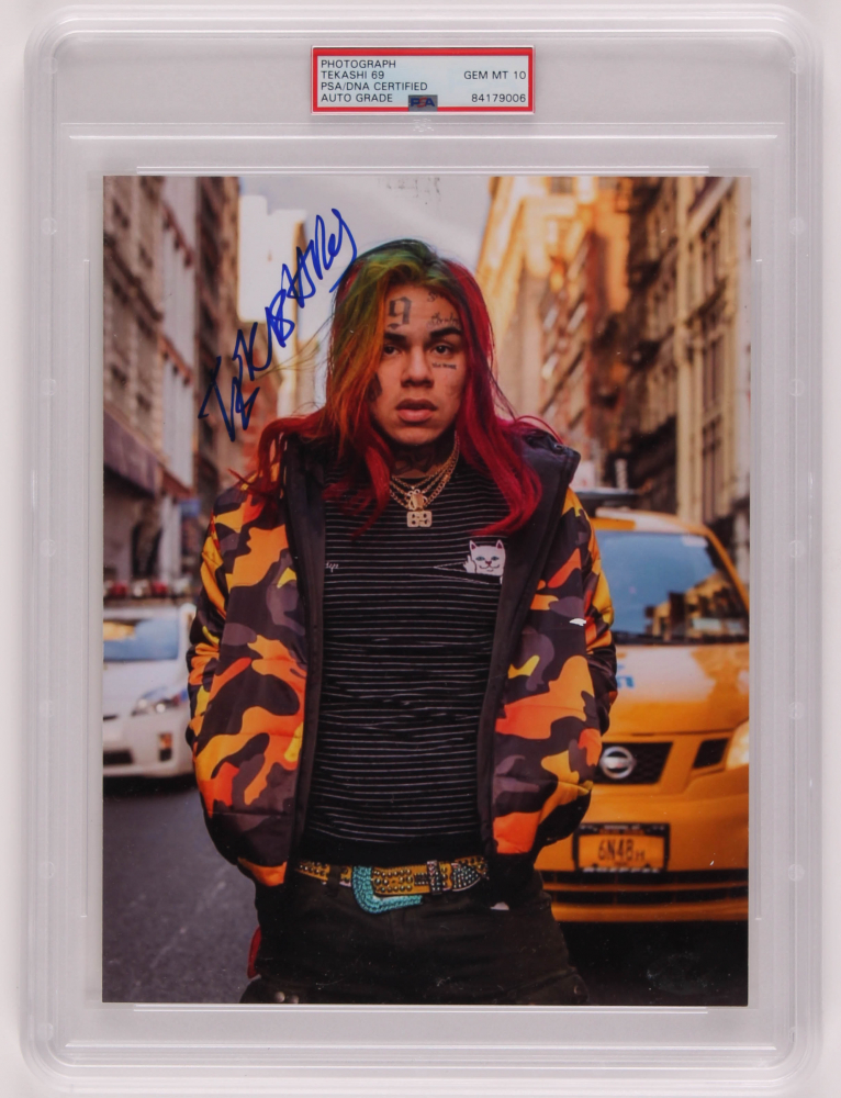 Tekashi69 Signed 8x10 Photo (PSA Encapsulated) | Pristine Auction