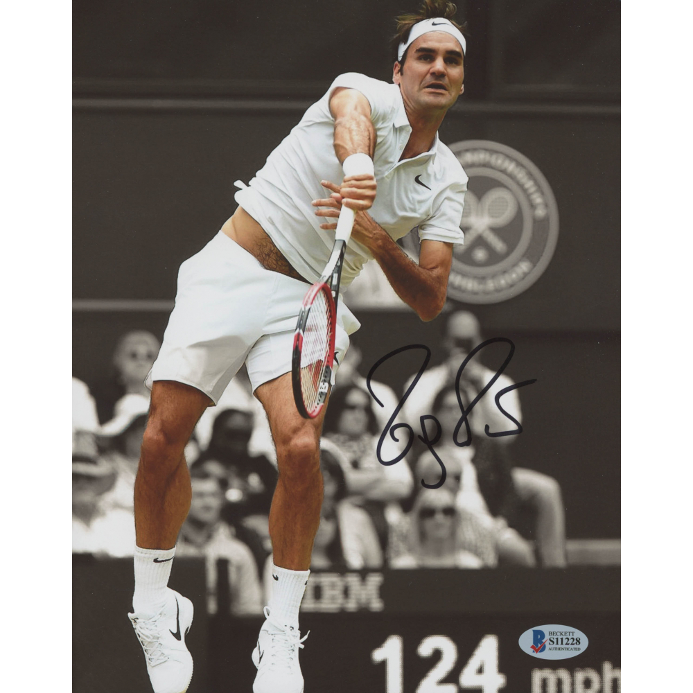 Roger Federer Signed 8x10 Photo (Beckett COA) | Pristine Auction