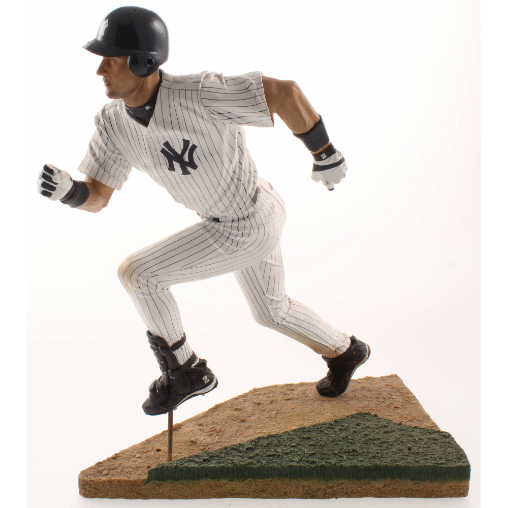 Derek Jeter Yankees 12" Figurine | Pristine Auction