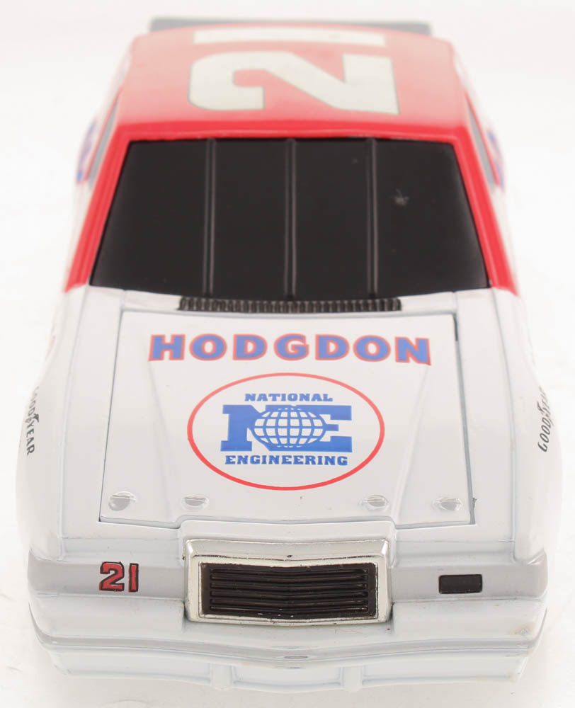 Neil Bonnett #21 LE 1996 Action / Hodgdon 1:24 Scale Die Cast Car Coin ...