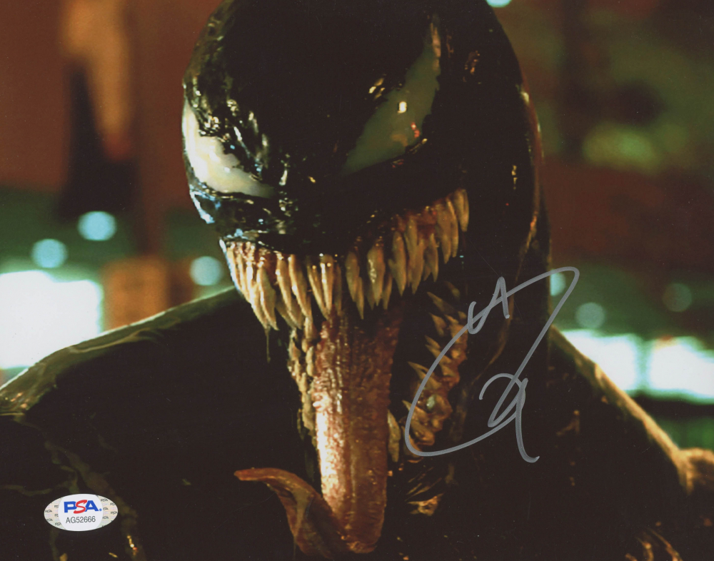 Tom Hardy Signed "Venom" 8x10 Photo (PSA COA) | Pristine Auction