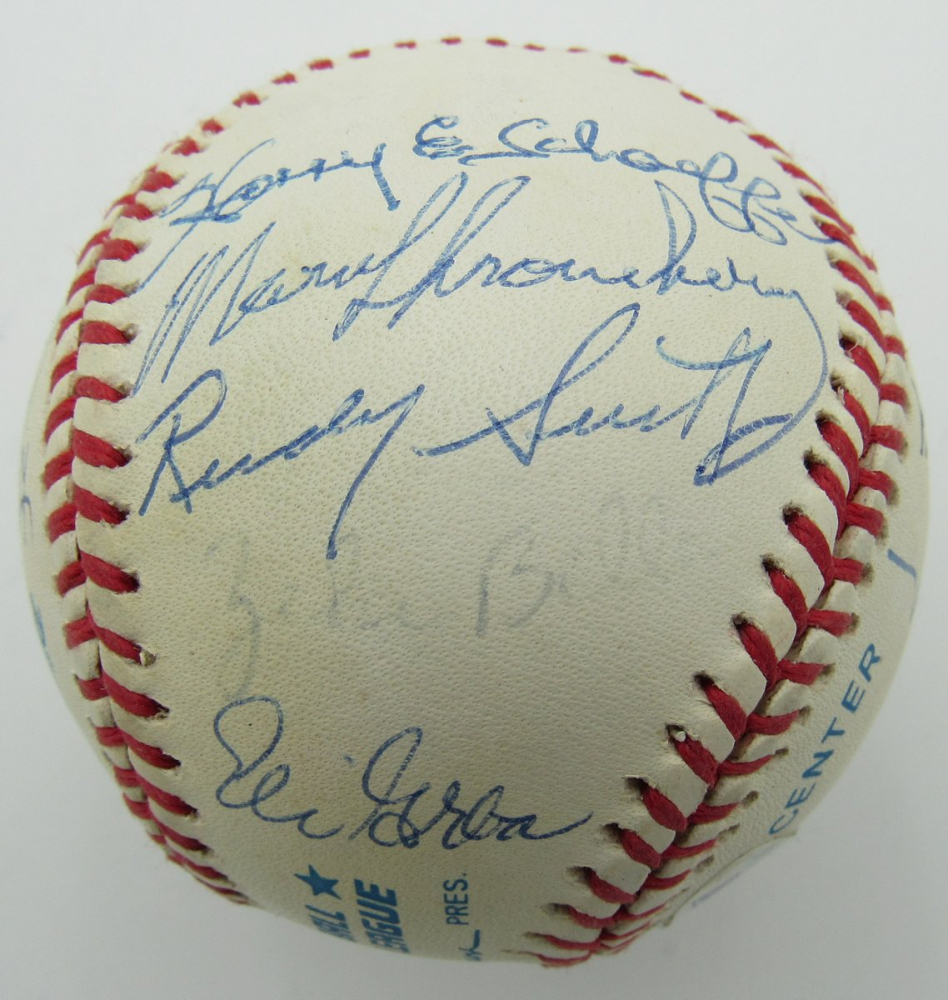 Yankees Old Timers OAL Baseball Team-Signed by (17) with Tommy Henrich ...