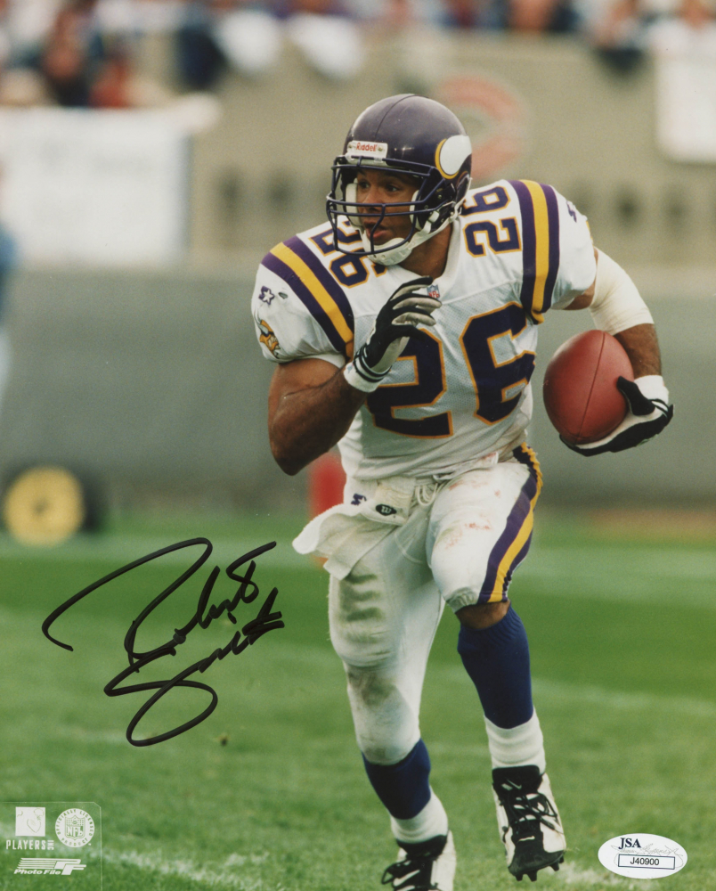 Robert Smith Signed Vikings 8x10 Photo (JSA COA) | Pristine Auction