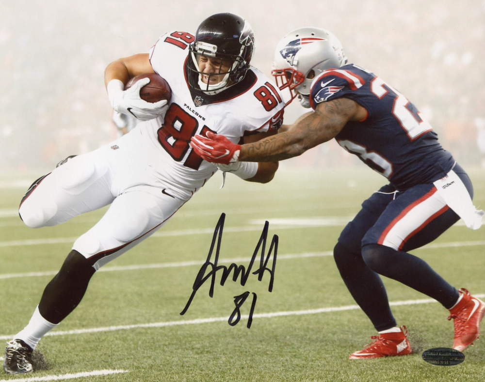 Austin Hooper Signed Falcons 8x10 Photo (Playball Ink Hologram ...