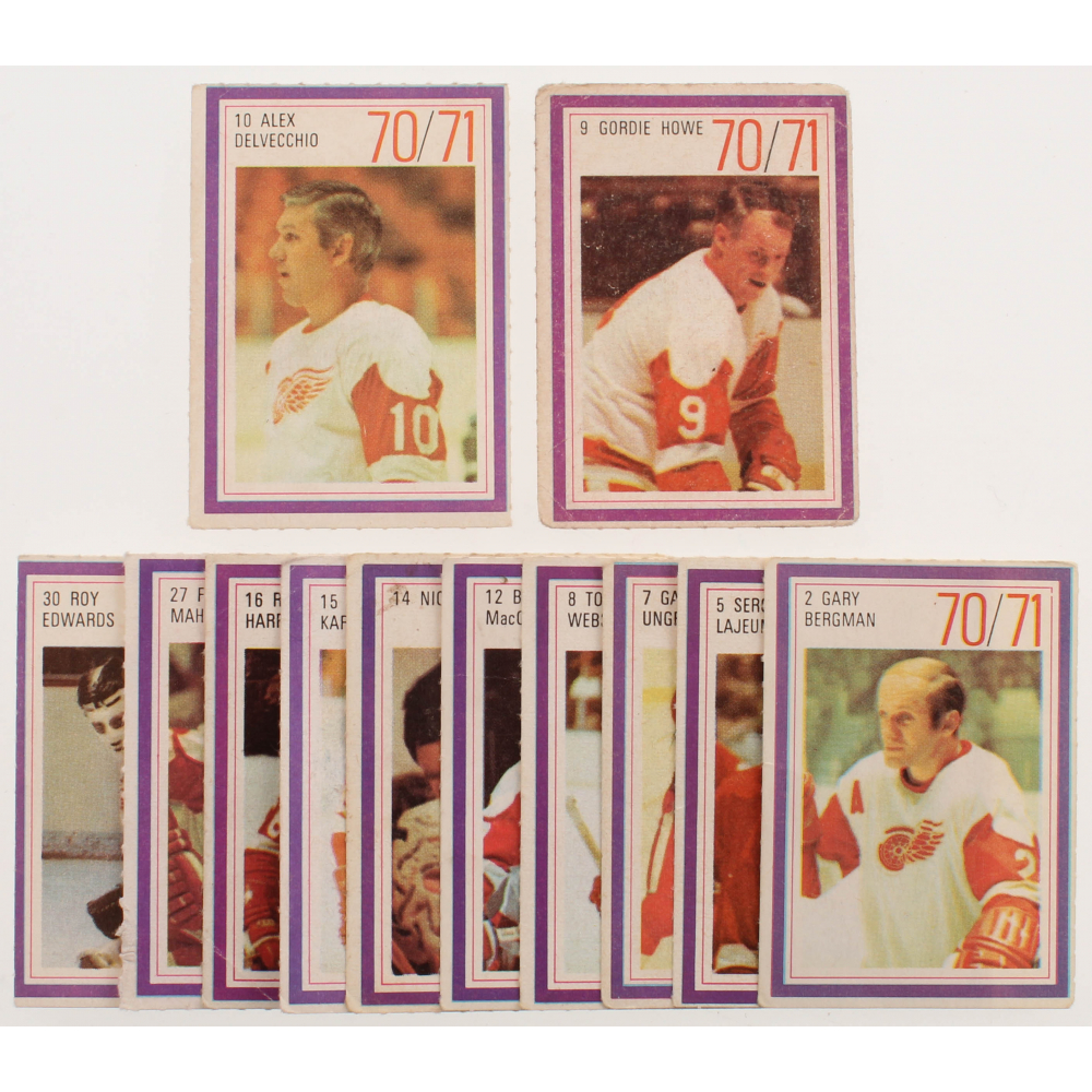 Lot of (12) Vintage Hockey 1970-71 Esso Power Players Stamps including ...