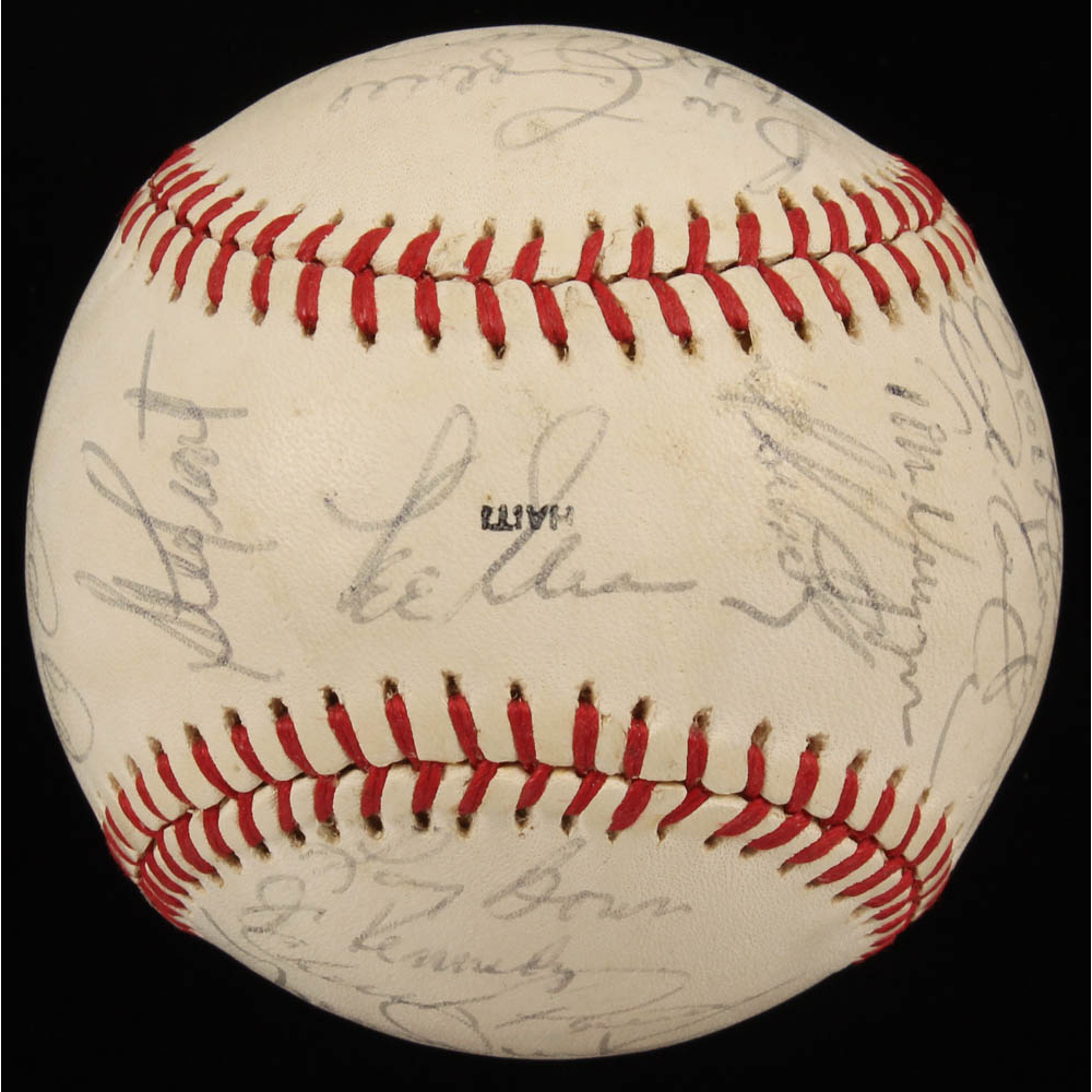 1983 Chicago Cubs Baseball Team-Signed by (27) with Ryne Sandberg, Lee ...