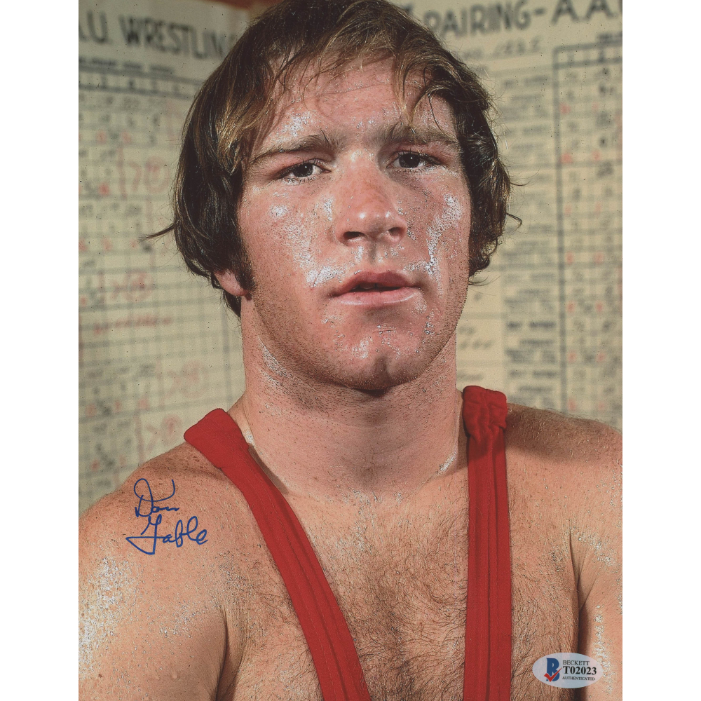 Dan Gable Signed Team USA 8x10 Photo (Beckett COA) | Pristine Auction