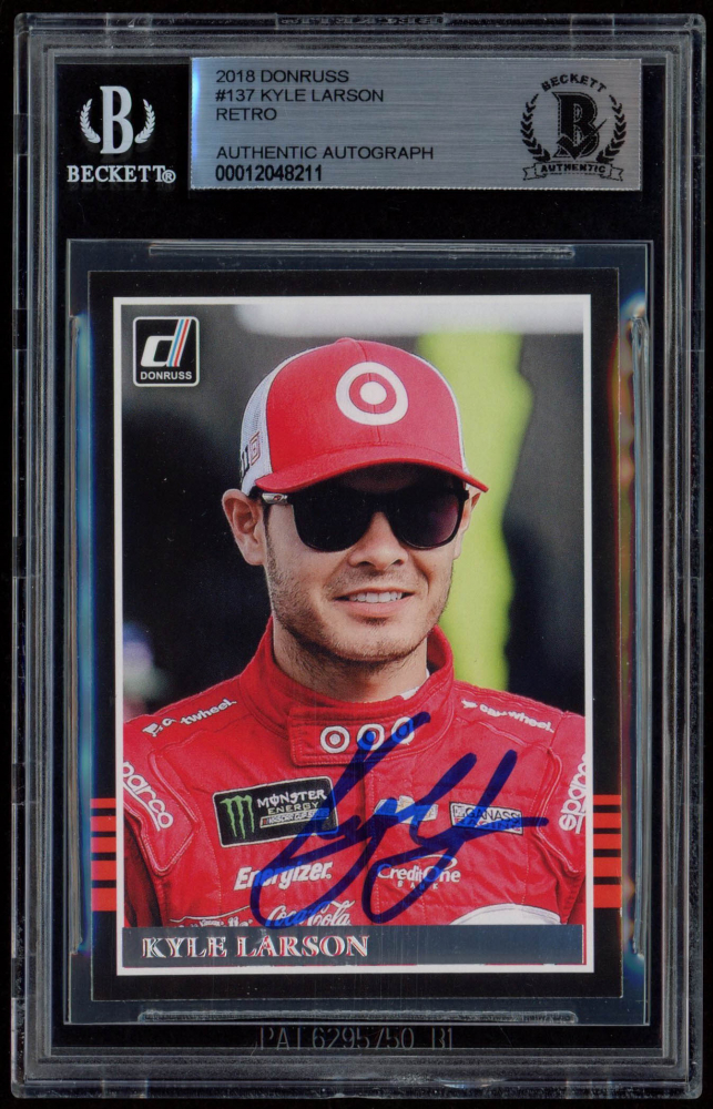 Kyle Larson Signed 2018 Donruss #137 Retro (BGS Encapsulated ...