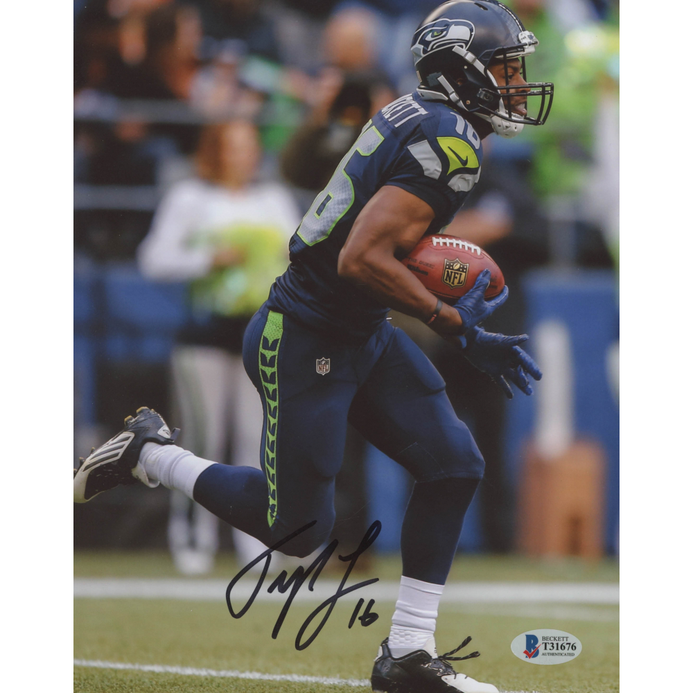 Tyler Lockett Signed Seahawks 8x10 Photo (Beckett COA) | Pristine Auction