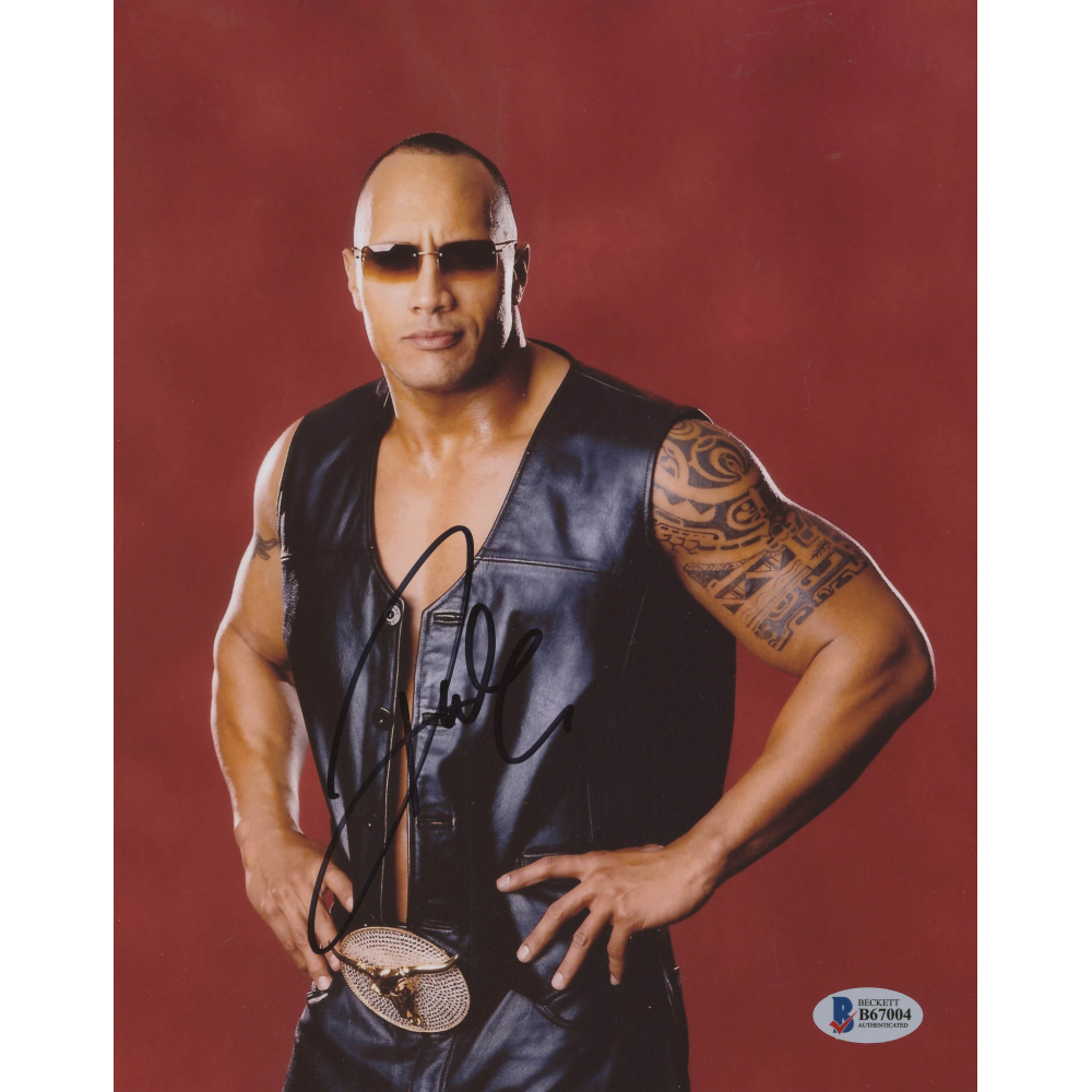 Dwayne "The Rock" Johnson Signed 8x10 Photo (Beckett COA) | Pristine ...