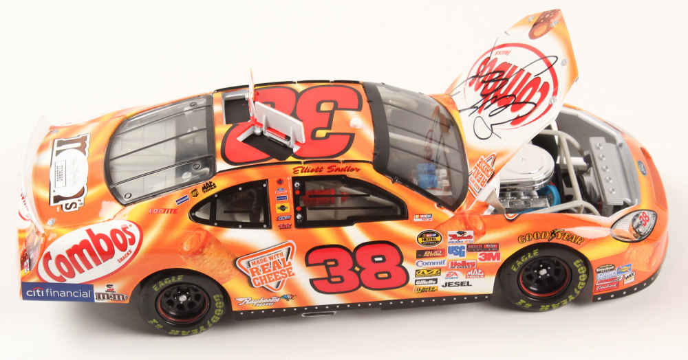 Elliott Sadler Signed LE #38 Combos 2005 Taurus Club Car 1:24 Die-Cast ...