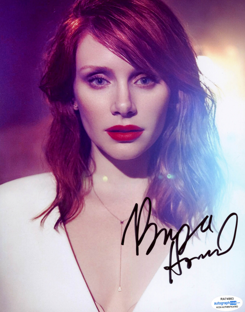 Bryce Dallas Howard Signed 8x10 Photo (AutographCOA COA) | Pristine Auction