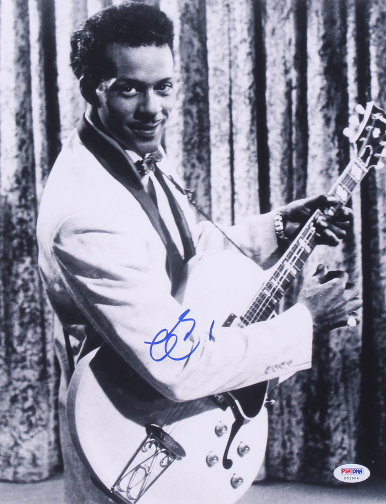 Chuck Berry Signed 11x14 Photo (PSA COA) | Pristine Auction