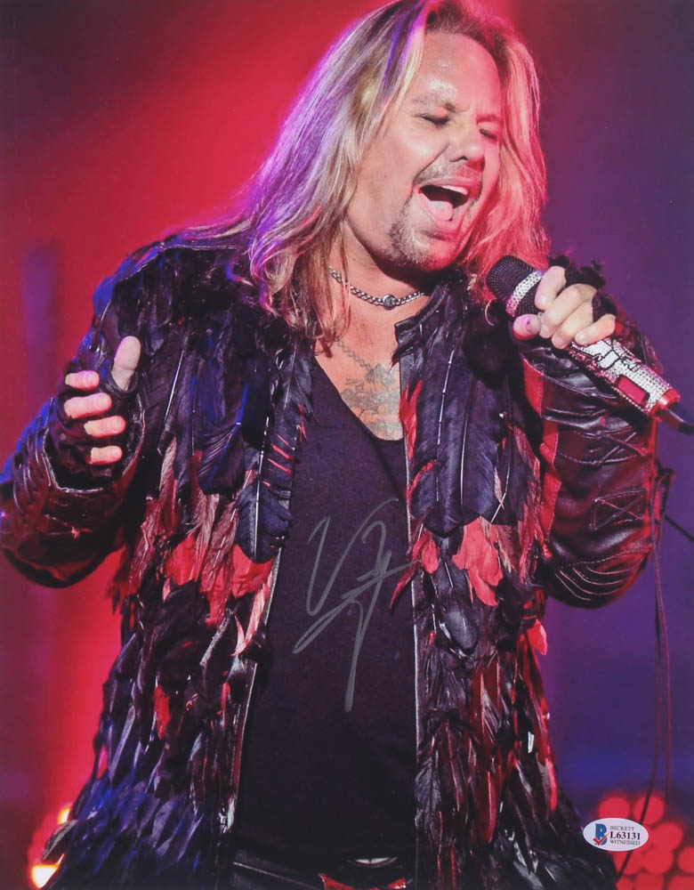 Vince Neil Signed "Motley Crue" 11x14 Photo (Beckett COA) | Pristine ...