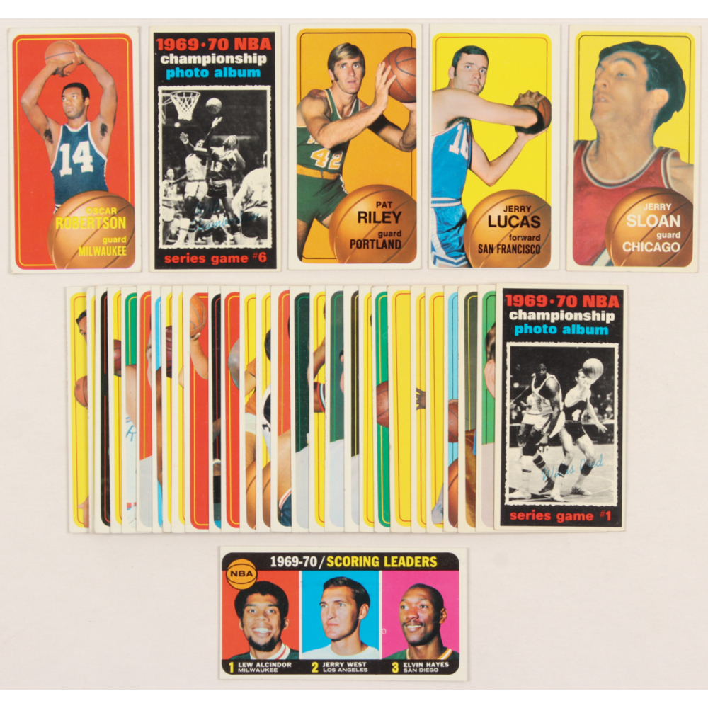 Lot of (34) 1970-71 Topps Basketball Cards with #13 Pat Riley RC, 1970 ...
