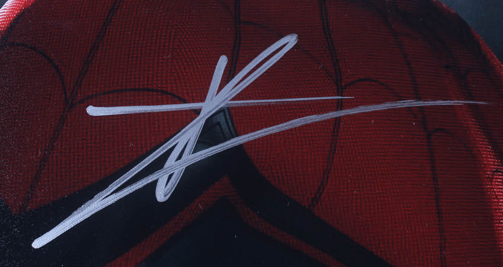 Tom Holland Signed "Spider-Man" 11x14 Photo (PSA Hologram) | Pristine ...