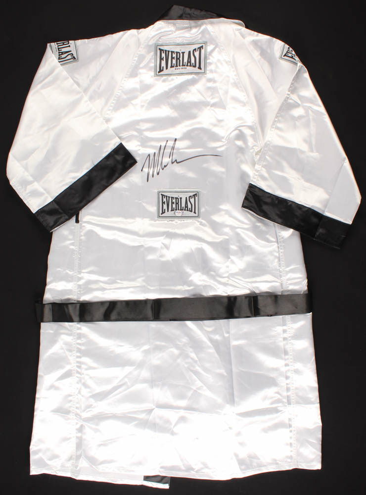 Mike Tyson Signed Full-Size Everlast Boxing Robe (PSA COA) | Pristine ...