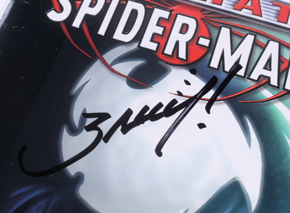 2003 "Ultimate Spider-Man" Issue #33 Marvel Comic Book Signed by (3 ...