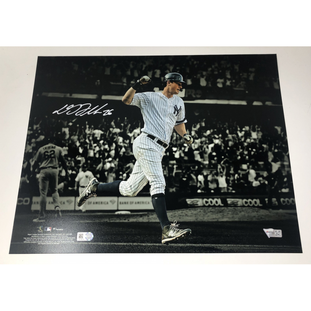 DJ LeMahieu Signed Yankees 11x14 Photo (Fanatics Hologram) | Pristine ...