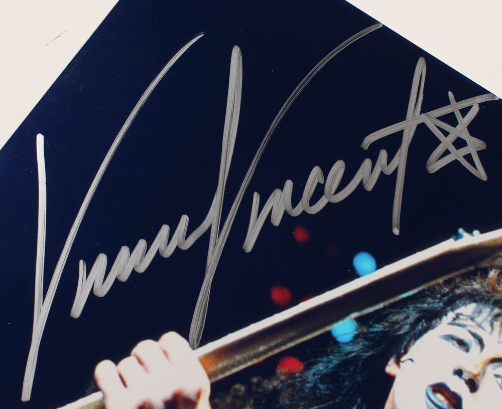 Vinnie Vincent Signed "KISS" 11x14 Photo Inscribed "KISS" (AutographCOA ...