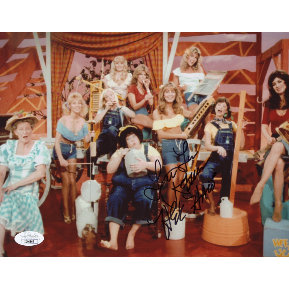 Lulu Roman Signed "Hee Haw" 8x10 Photo (JSA COA) | Pristine Auction