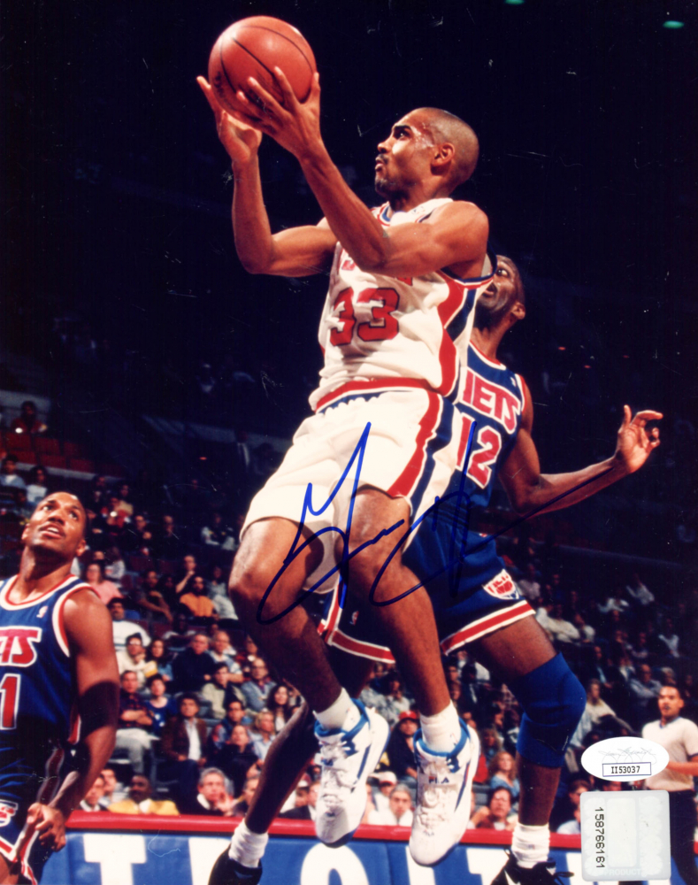Grant Hill Signed Pistons 8x10 Photo (JSA COA) | Pristine Auction