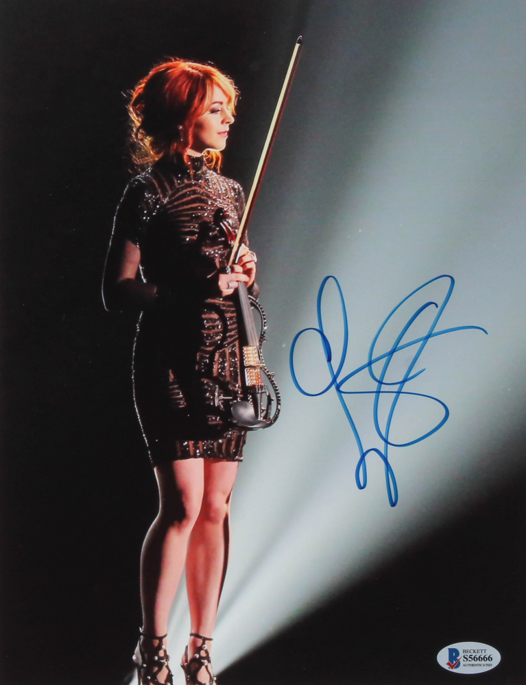 Lindsey Stirling Signed 8x10 Photo (Beckett COA) | Pristine Auction