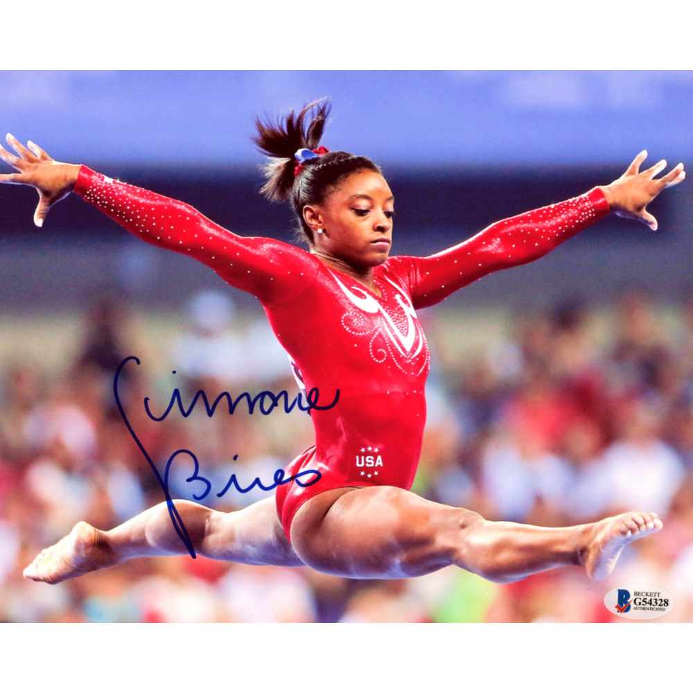 Simone Biles Signed Team USA 8x10 Photo (Beckett COA) | Pristine Auction
