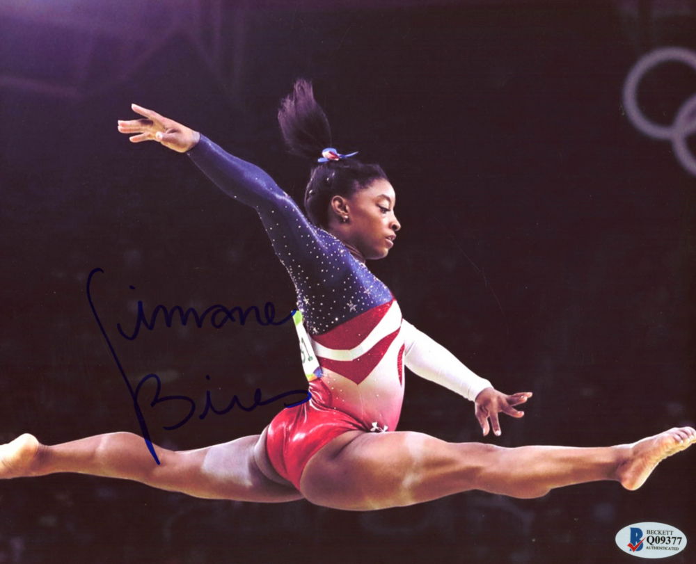 Simone Biles Signed Team USA 8x10 Photo (Beckett COA) | Pristine Auction