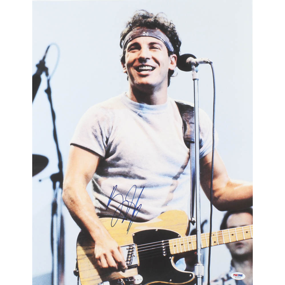 Bruce Springsteen Signed 16x20 Photo (PSA COA) | Pristine Auction
