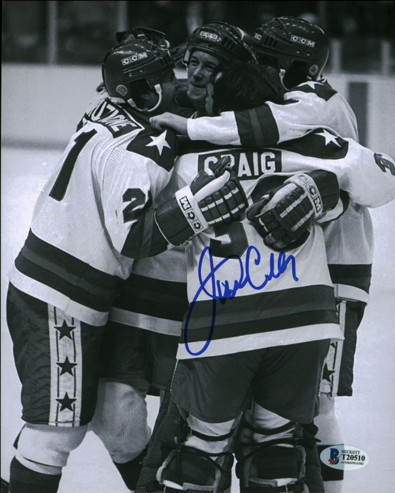 Jim Craig Signed Team USA 8x10 Photo (Beckett COA) | Pristine Auction