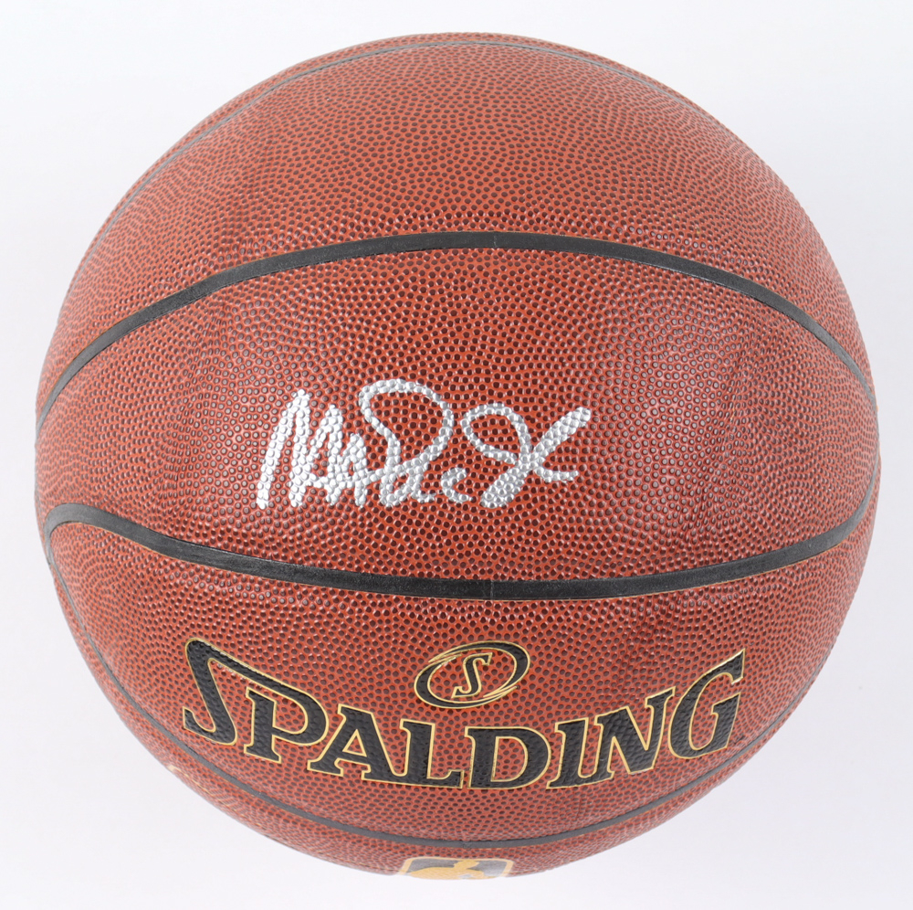 Magic Johnson Signed NBA Basketball (Beckett) | Pristine Auction