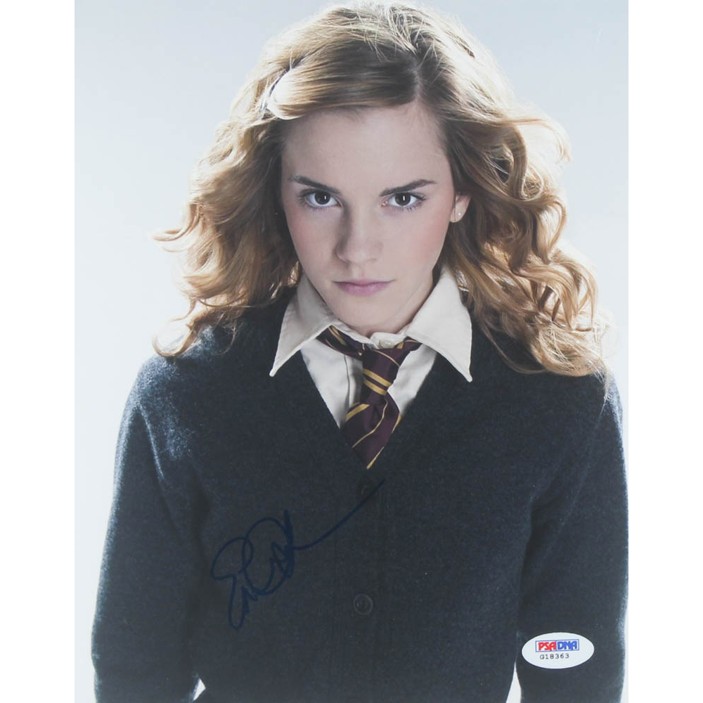 Emma Watson Signed "Harry Potter" 8x10 Photo (PSA COA) | Pristine Auction