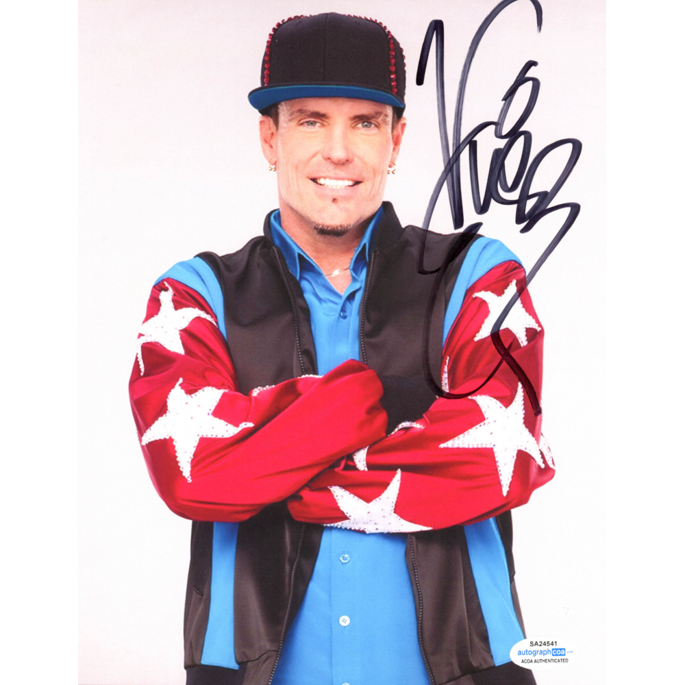 Vanilla Ice Signed 8x10 Photo (AutographCOA COA) | Pristine Auction