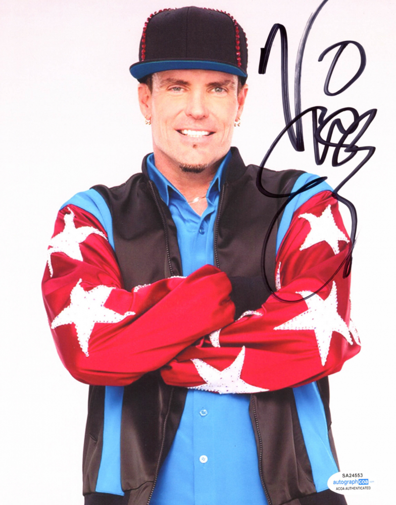 Vanilla Ice Signed 8x10 Photo (AutographCOA COA) | Pristine Auction