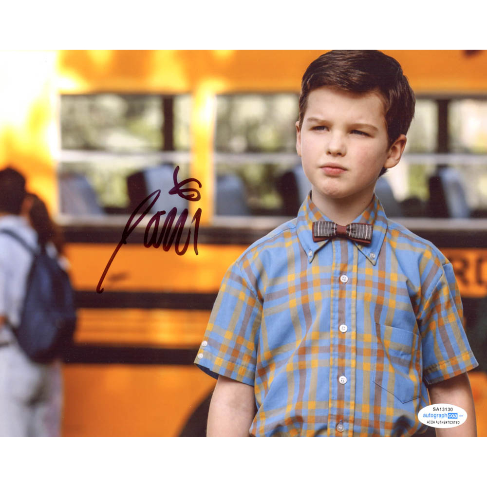 Iain Armitage Signed "Young Sheldon" 8x10 Photo (AutographCOA COA ...