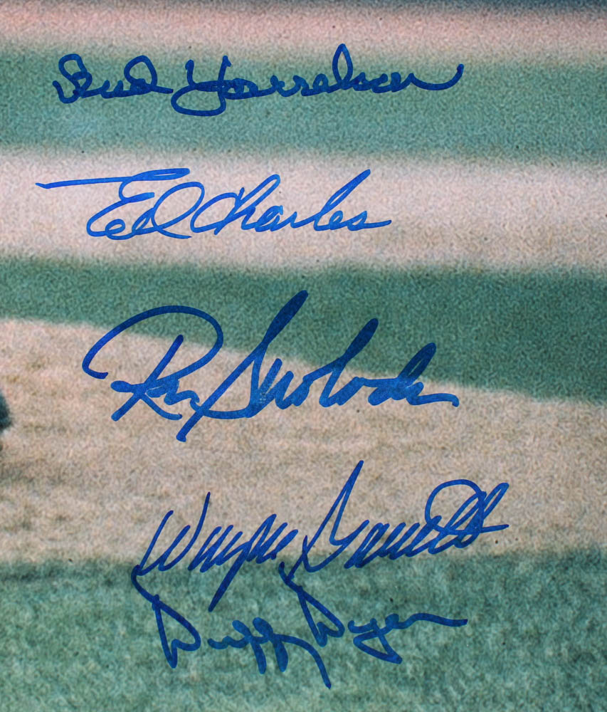 1969 Mets 16x20 Photo Team-Signed by (13) with Bud Harrelson, Ron ...