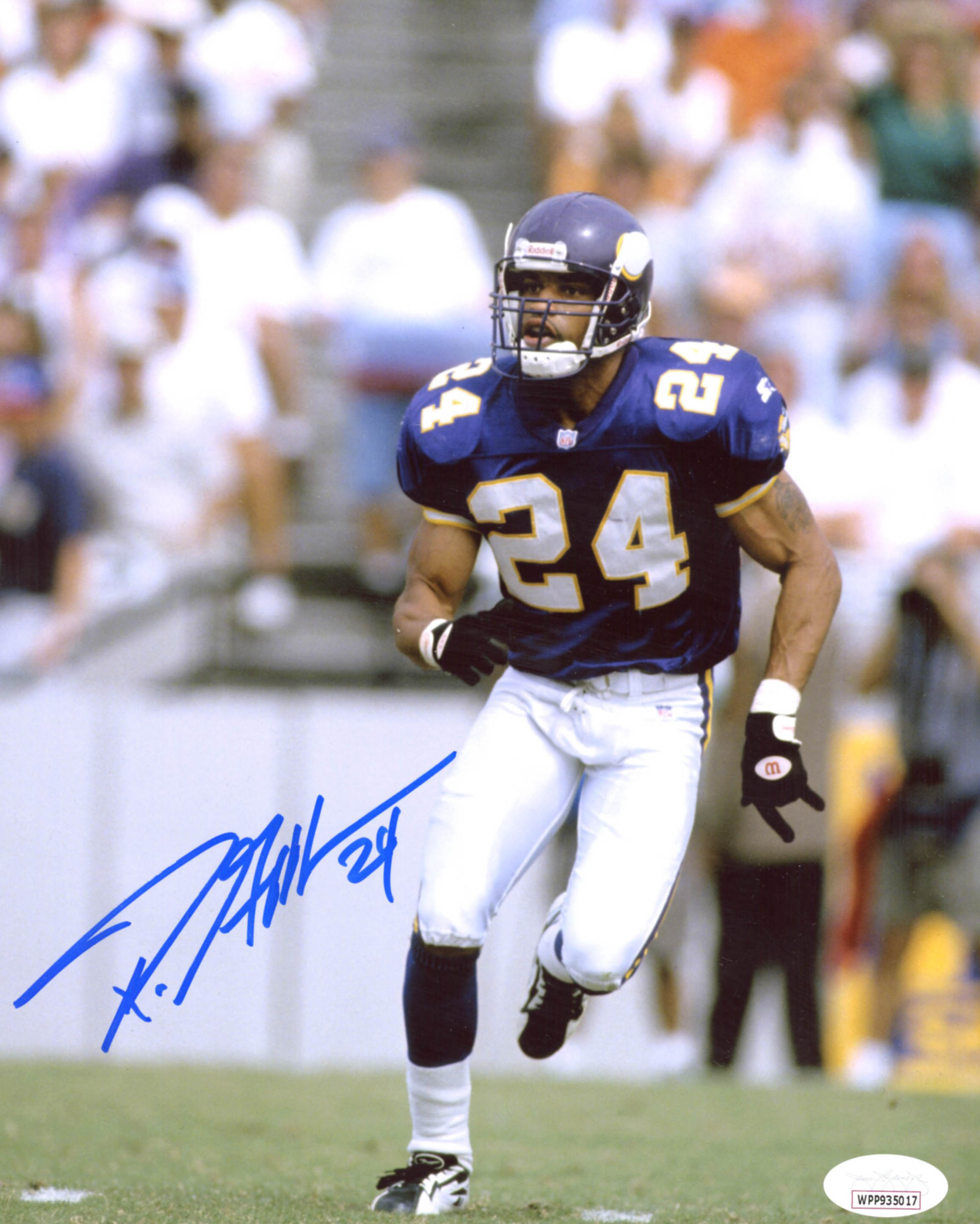 Robert Griffith Signed Vikings 8x10 Photo (JSA COA) | Pristine Auction