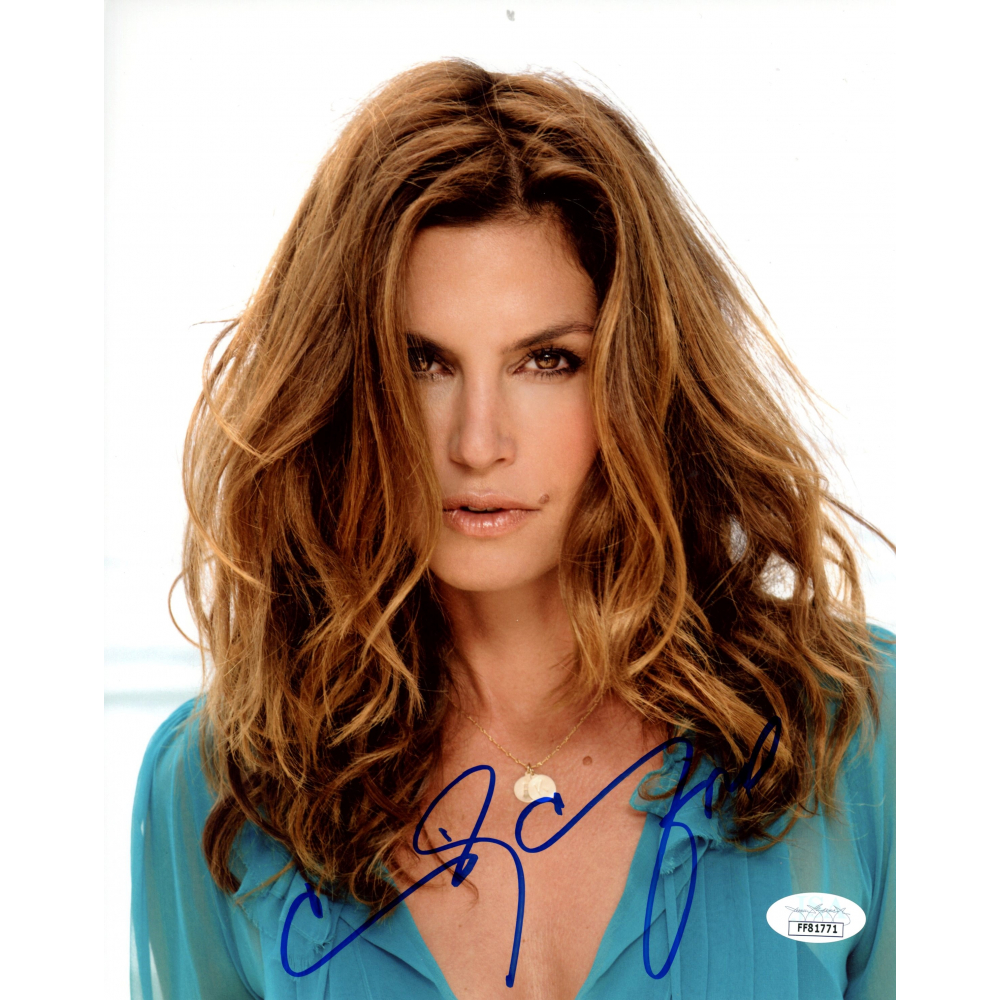 Cindy Crawford Signed 8x10 Photo (JSA COA) | Pristine Auction
