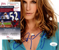 Cindy Crawford Signed 8x10 Photo (JSA COA) | Pristine Auction