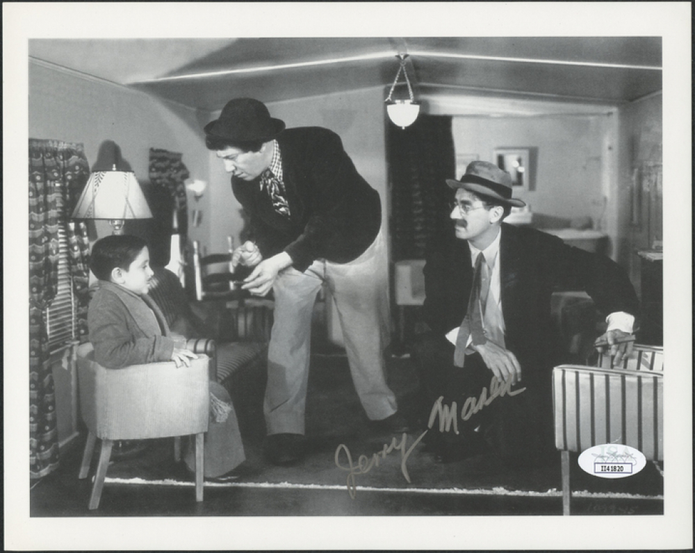 Jerry Maren Signed "At the Circus" 8x10 Photo (JSA Hologram) | Pristine ...